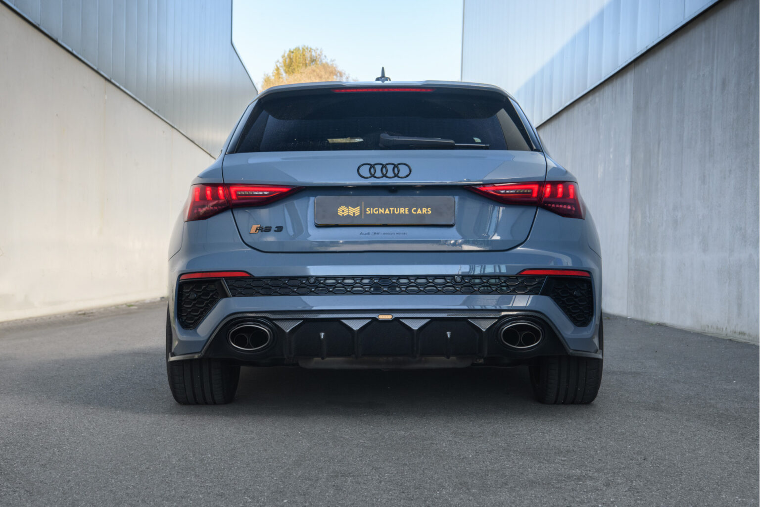 Audi RS3 URBAN 2.5 TFSI quattro - Signature Cars